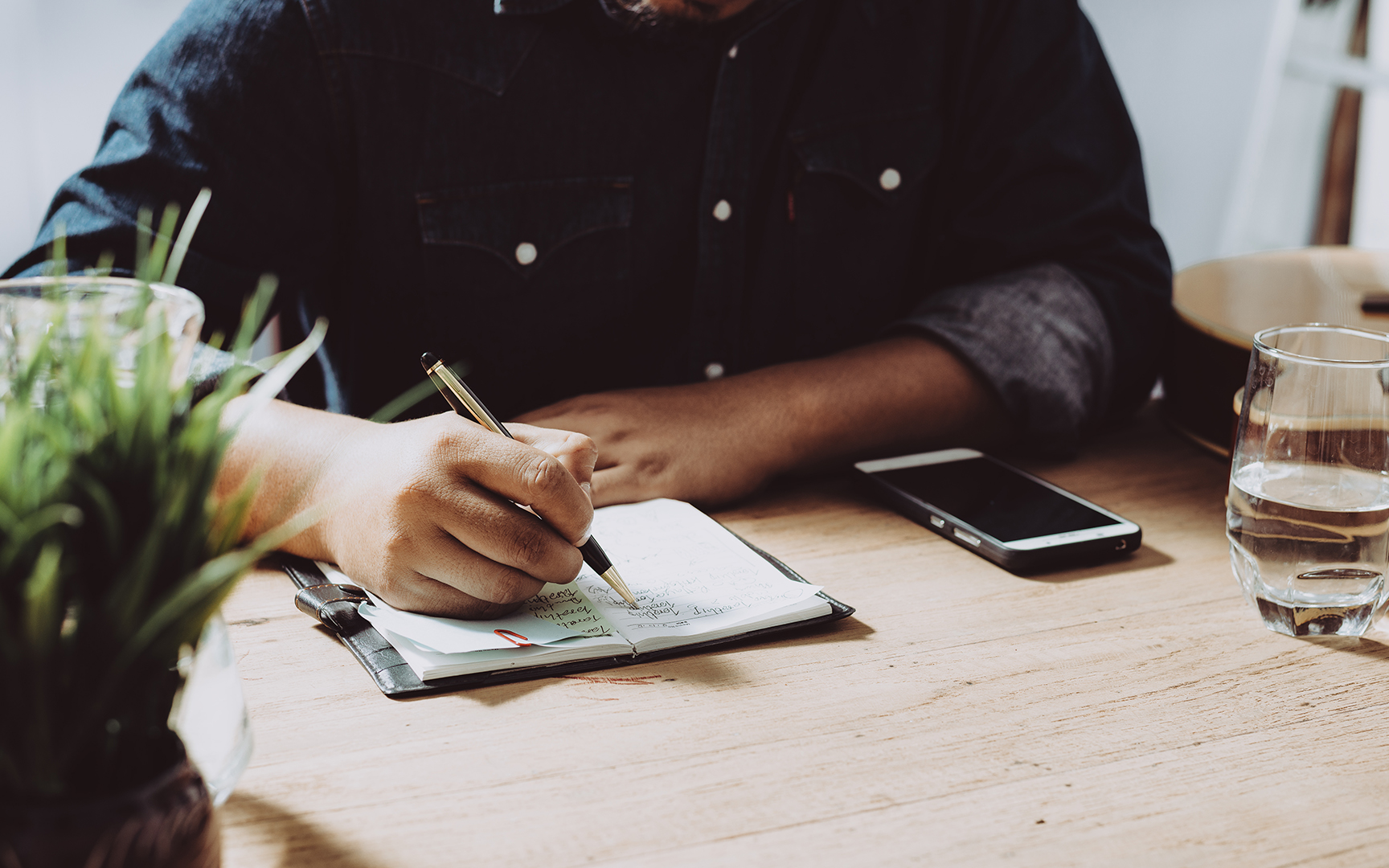 Checklista för reseräkningssystem | Unit4 Time & Expenses